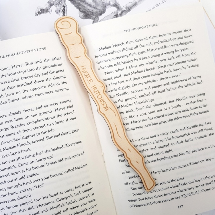 Personalised Wizard or Witch Wand – Custom Wooden Gift 360 Lasers